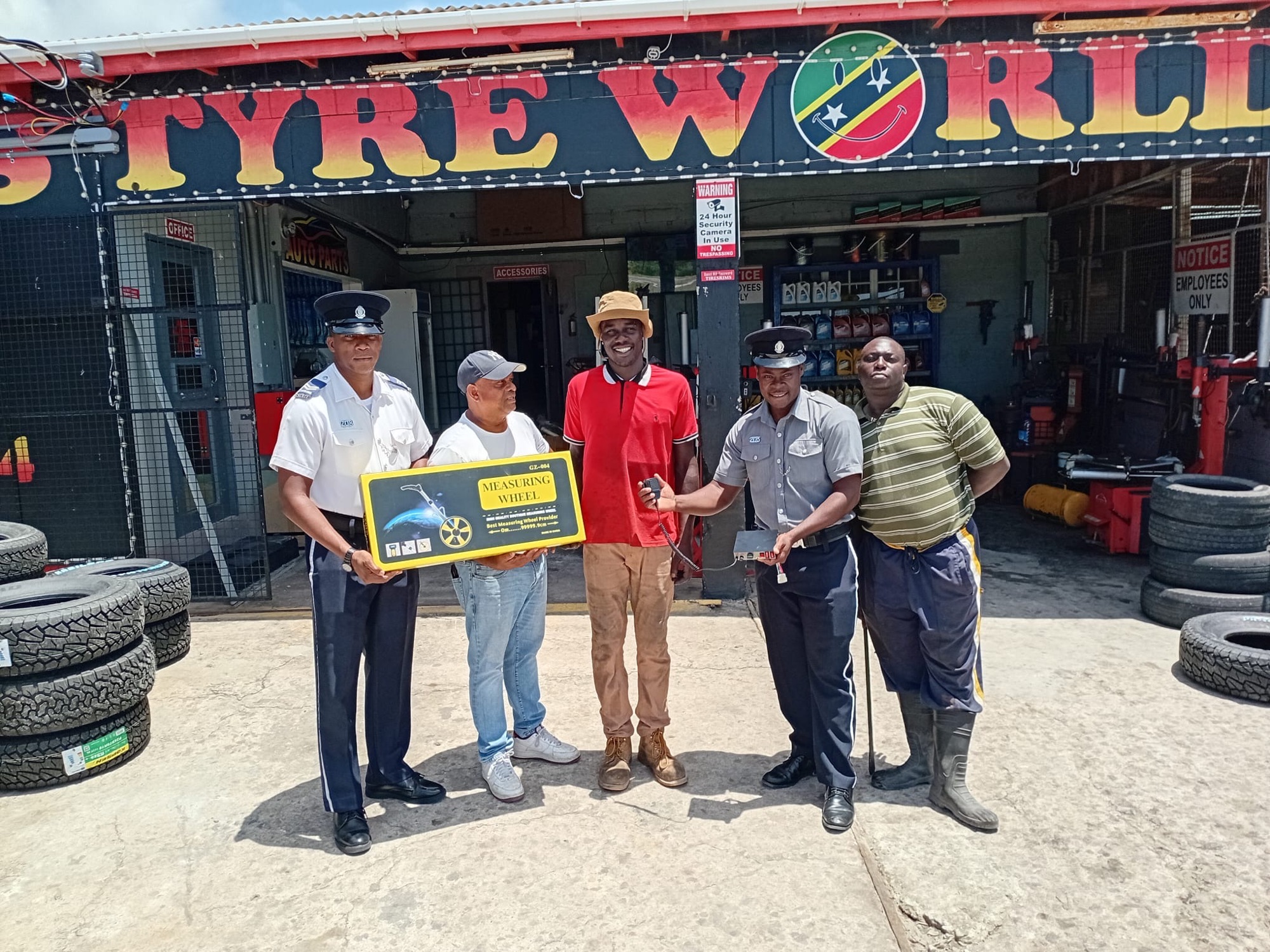Tyre World Donates Equipment To Police In Nevis - SKN PULSE